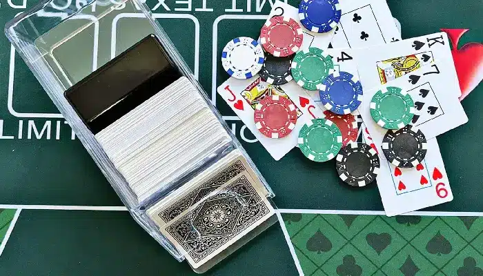 Best Card Shuffler - Card Shuffling Machine - Buying Guide